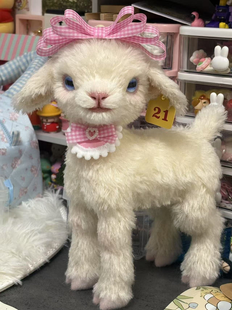 Handmade Plushie – Meemonster
